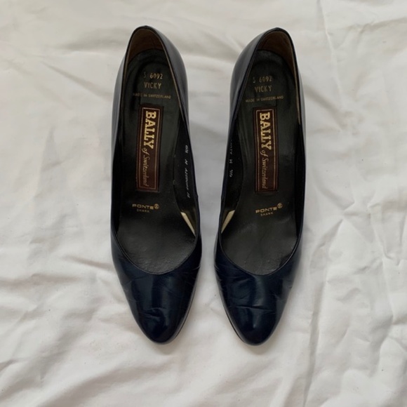 Bally | Shoes | Vintage Bally Leather Navy Pump | Poshmark